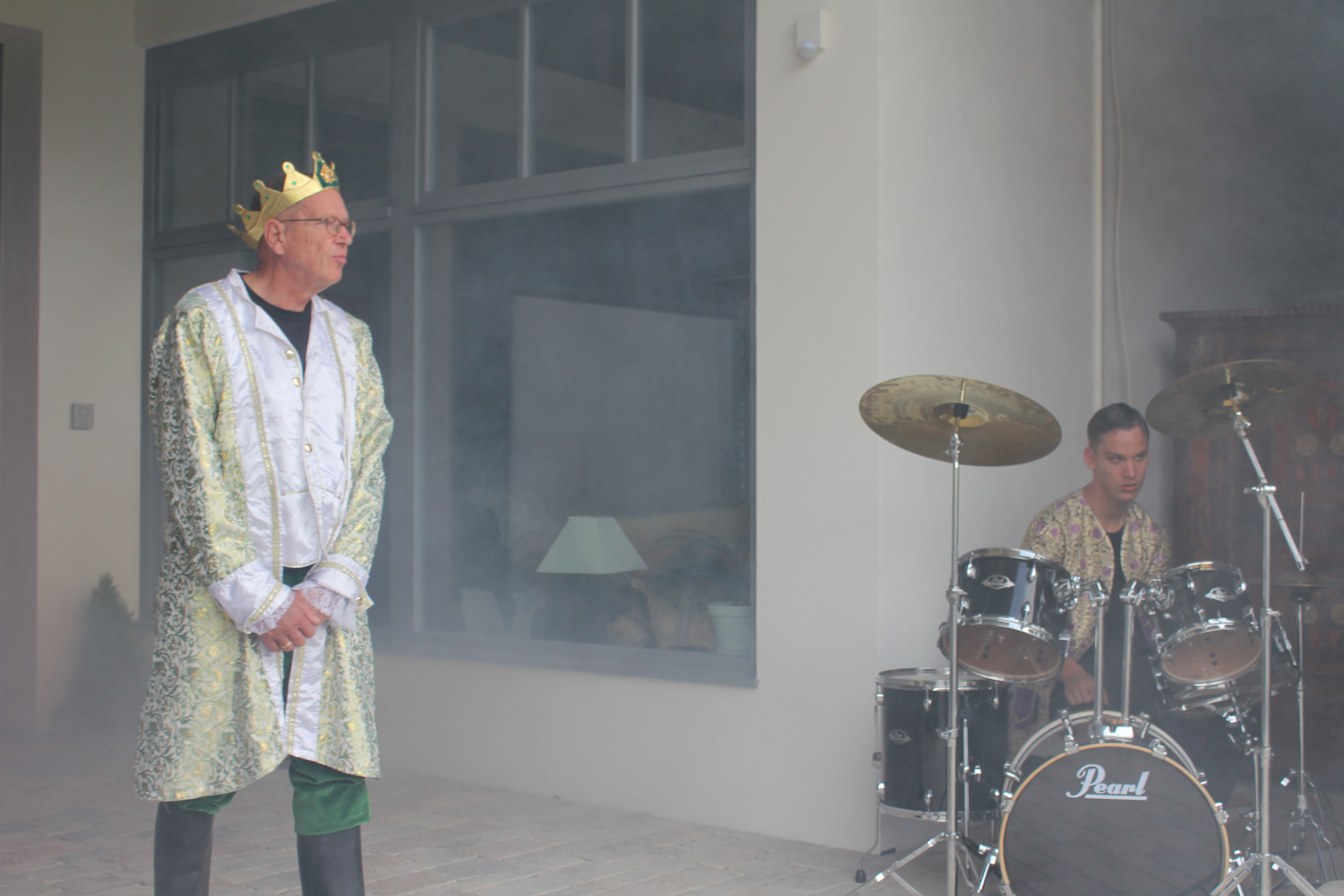 Die Drei Federn – Florian Brand